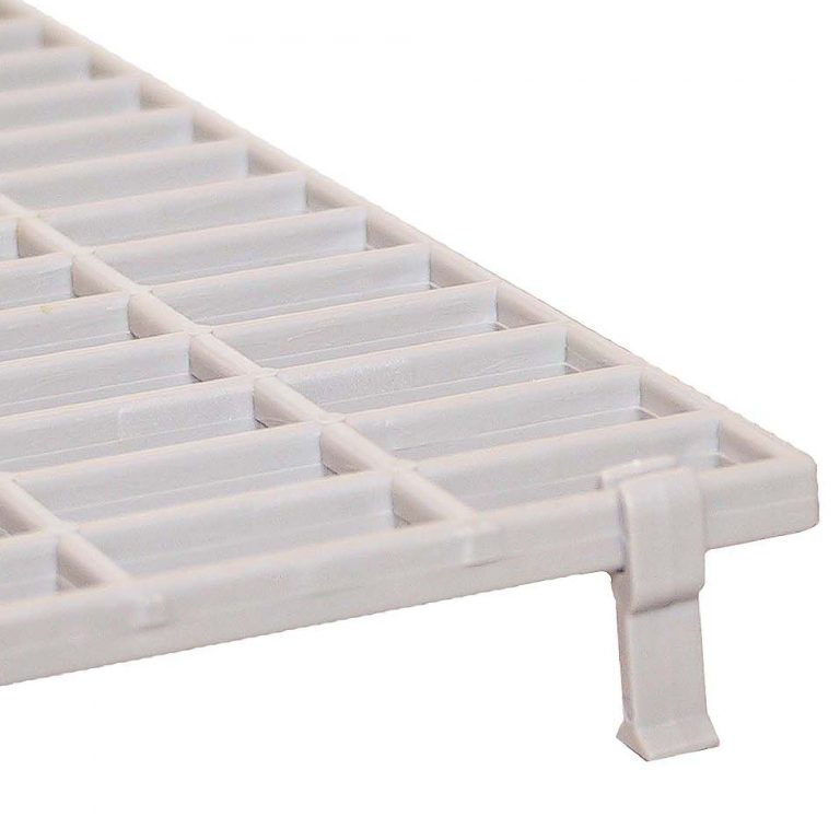 Plastic roosters - Theodor Backs GmbH